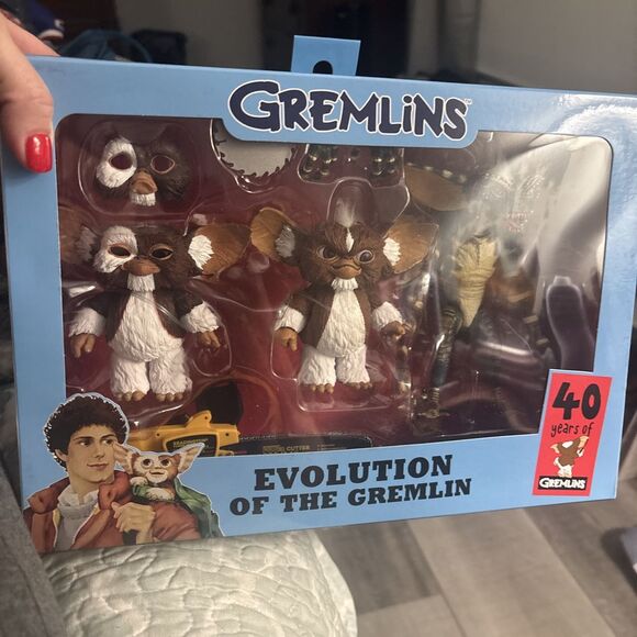 Toys | Neca Gremlins Evolution Of The Gremlin Box Set In Hand | Poshmark